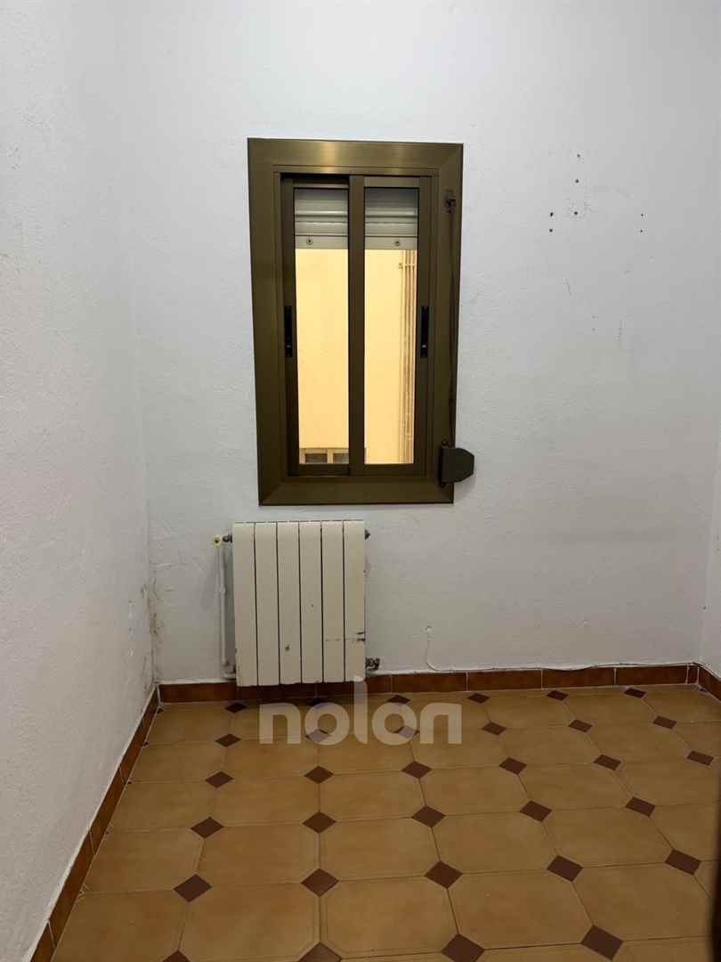 Apartamento / Piso, 3 Habitaciones, 59 M2, em Badalona, Barcelona ...